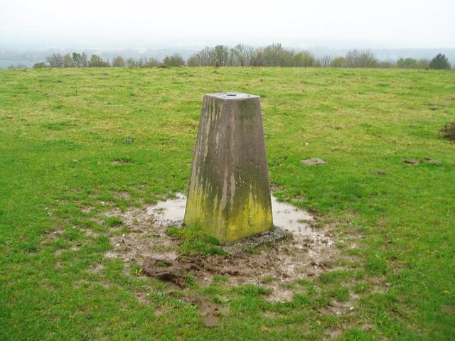 T:UK - Battlesbury Hill