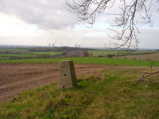 T:UK - Brightwell Barrow