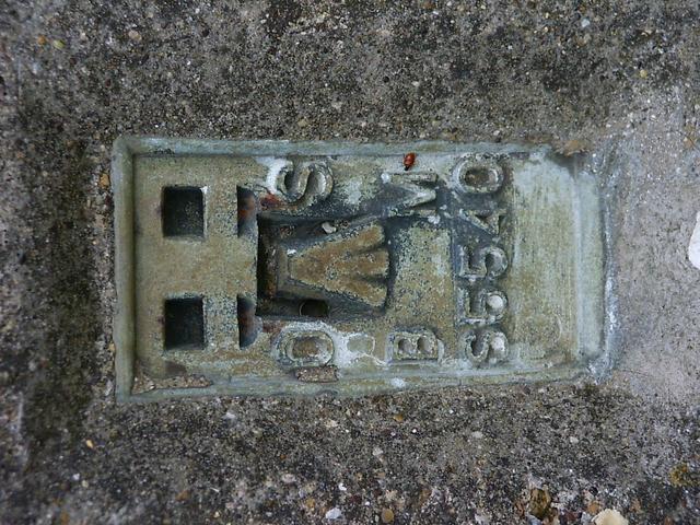 T:UK - Brightwell Barrow