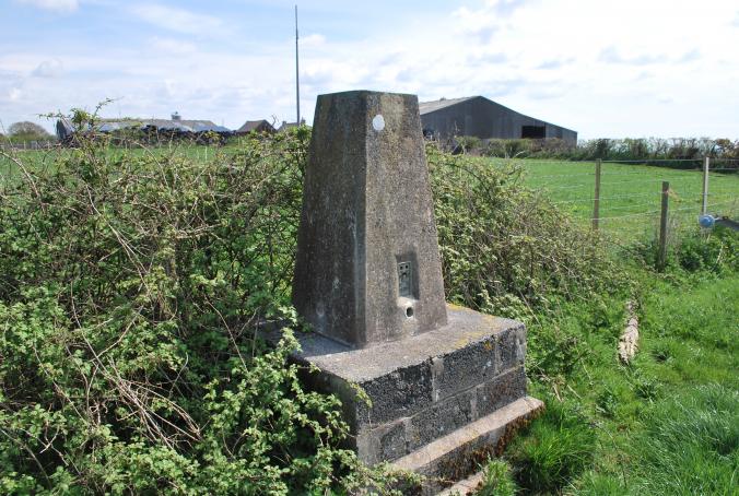 T:UK - Windberry Top