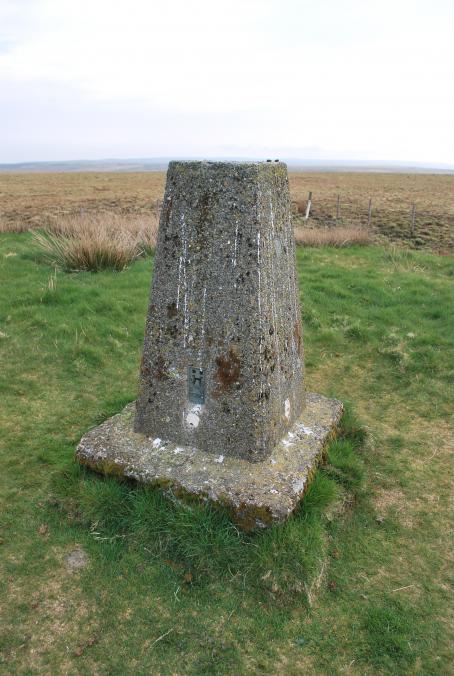 T:UK - Chains Barrow