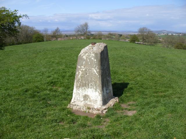 T:UK - Torrisholme Barrow