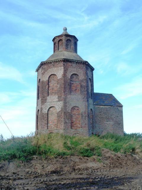 T:UK - Carnaby Temple Apex