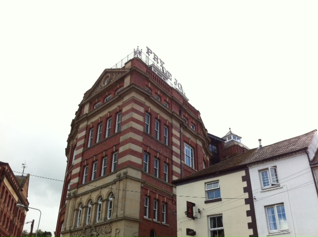 T:UK - Royal Welsh Warehouse Pinnacle