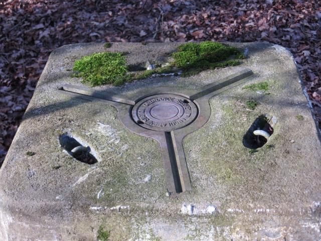 T:UK - G Spinney Field