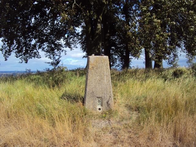 T:UK - Brightwell Barrow