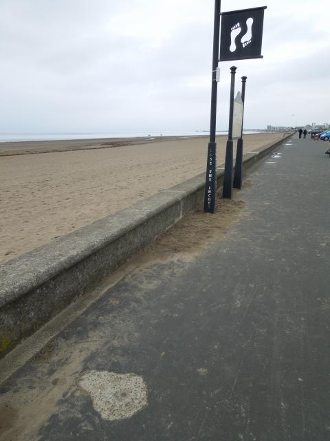 T:UK - Ayr Promenade