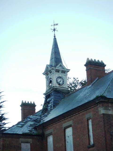 T:UK - Sleaford Mental Hospital Chimney