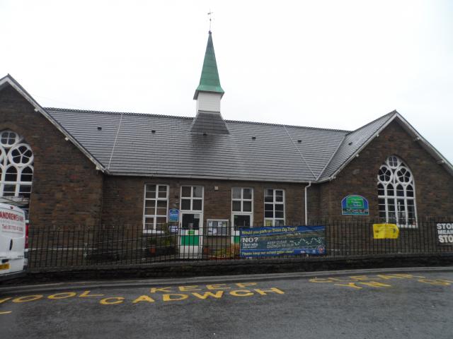 T:UK - Clydach School Spire