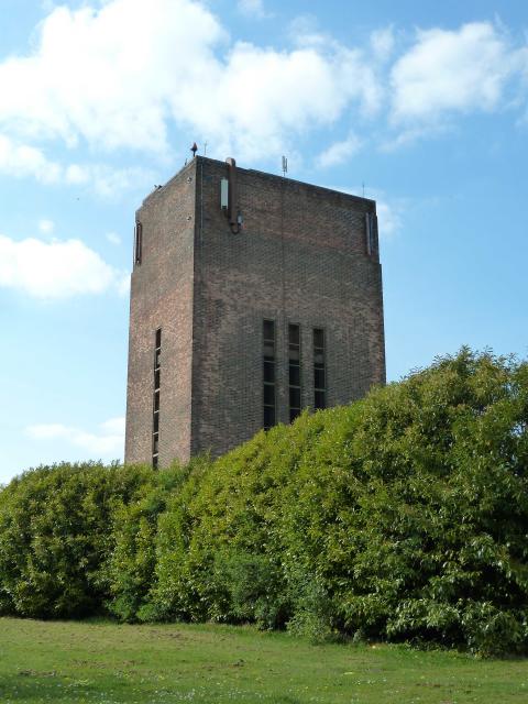 T:UK - Binbrook Aero Water Tower