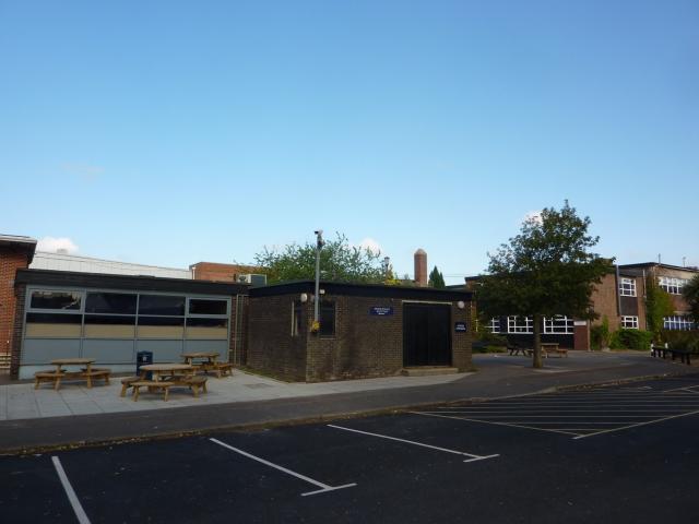 T:UK - Henry Harbin School Flagstaff