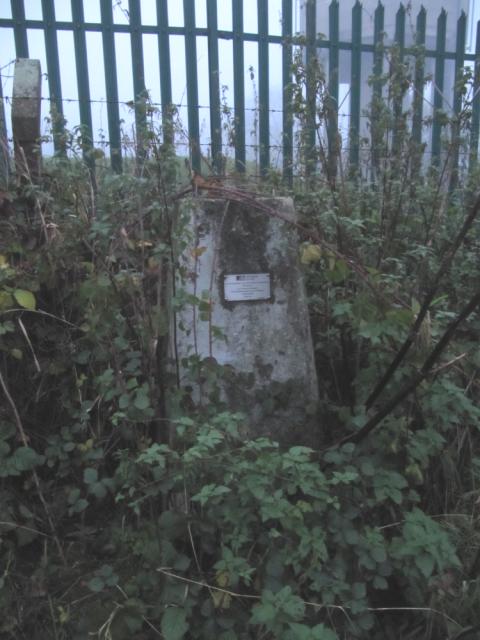 T:UK - Garforth Cliff