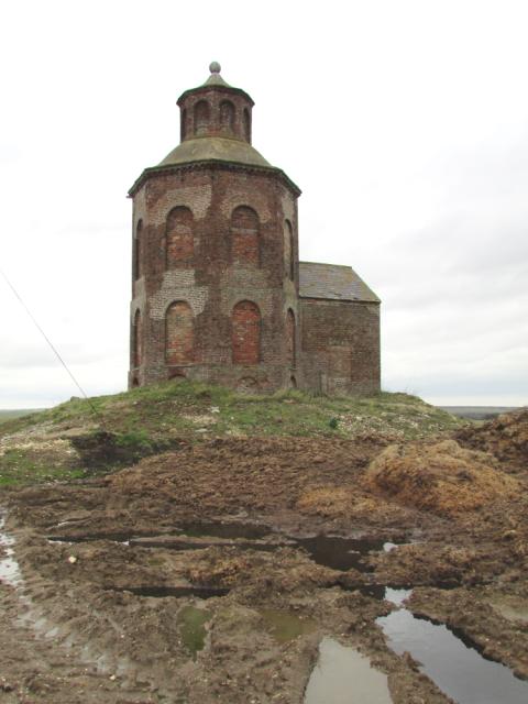 T:UK - Carnaby Temple Apex