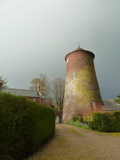 T:UK - Bixley Manor Tower Vane