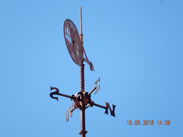 T:UK - Market Clock Tower Vane