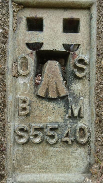 T:UK - Brightwell Barrow