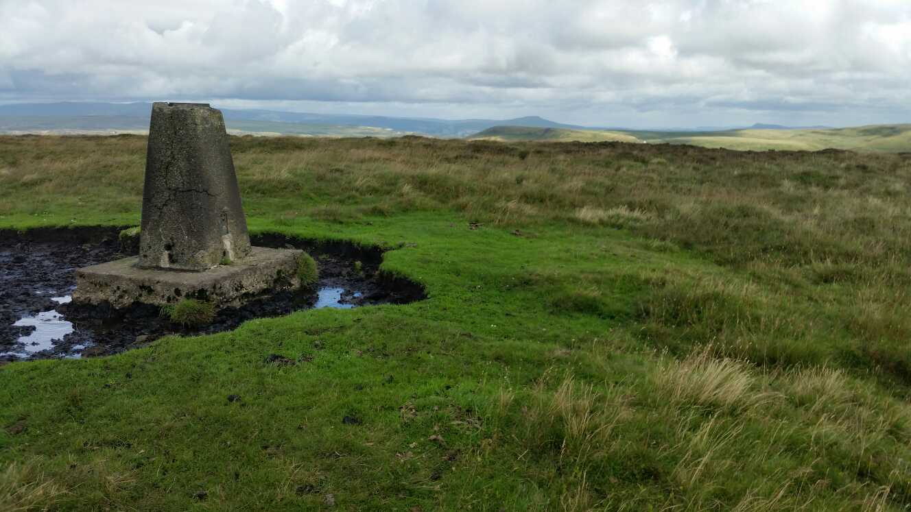 T:UK - Mynydd Carn-Y-Cefn