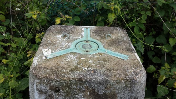 T:UK - Garforth Cliff