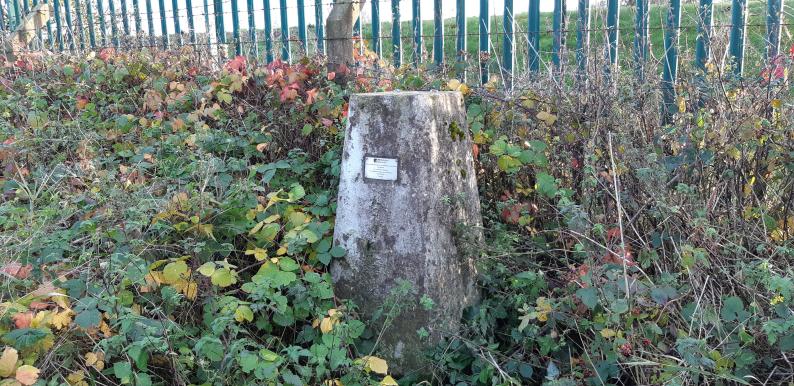 T:UK - Garforth Cliff