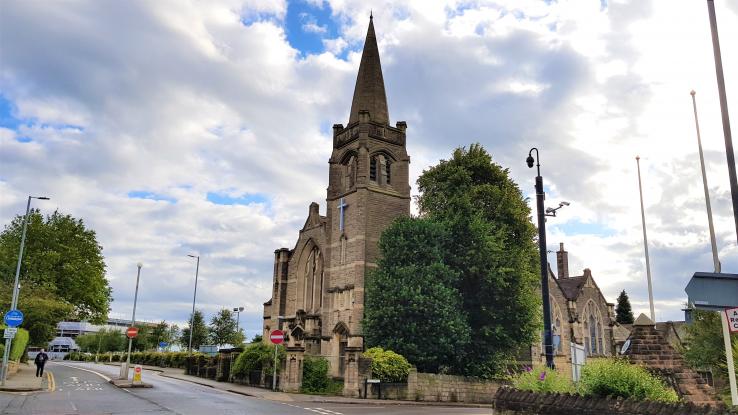 T:UK - Mansfield Methodist Church Spire