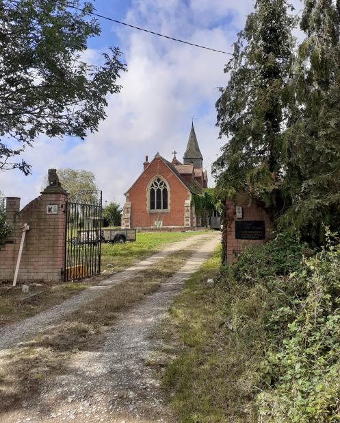 T:UK - Dunton Hall Spire