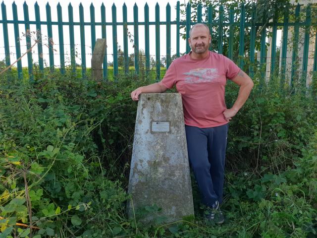 T:UK - Garforth Cliff