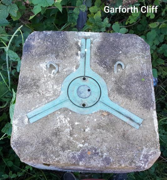 T:UK - Garforth Cliff