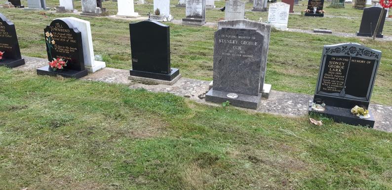 T:UK - Durrington Cemetery