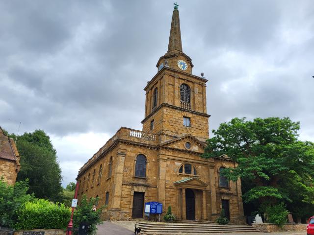 T:UK - Daventry Church Spire