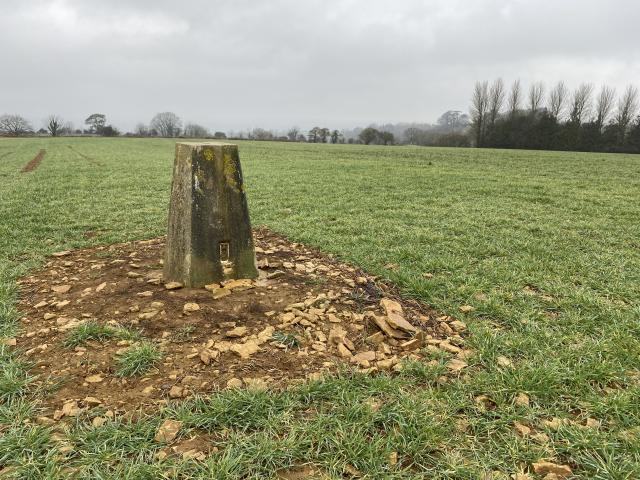 T:UK - Tuckers Cross