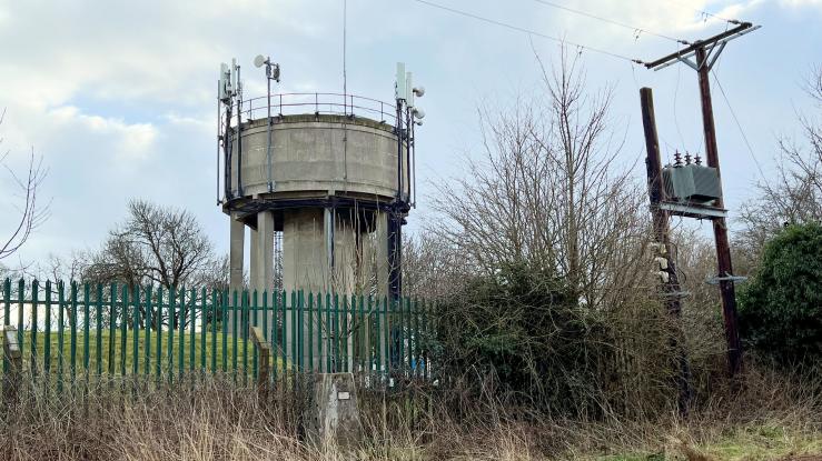 T:UK - Garforth Cliff Water Tower