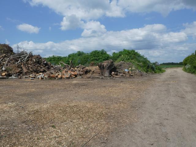 T:UK - Mop End Farm Electricity Pylon