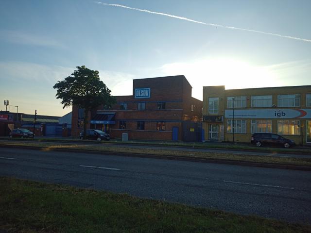 T:UK - Prices Bakery Stanmore