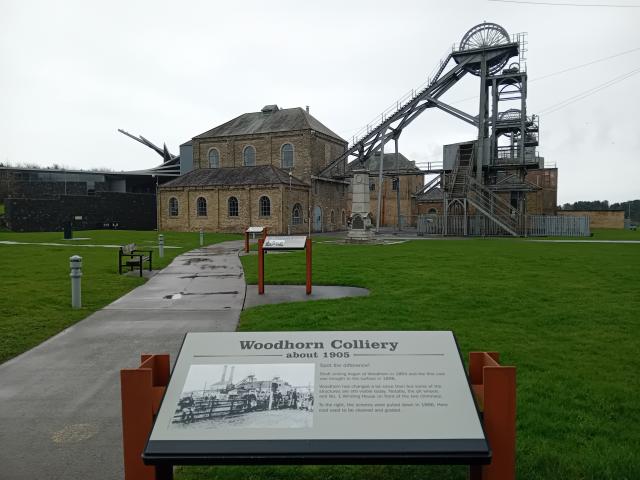 T:UK - Woodhorn Colliery Chimney