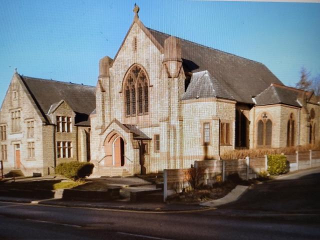 T:UK - Toppings Church Pinnacle