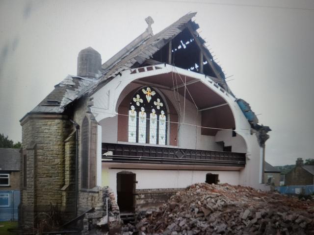 T:UK - Toppings Church Pinnacle