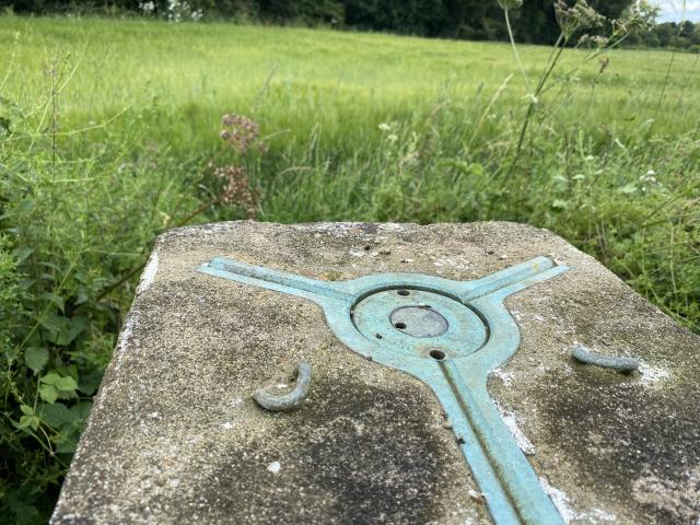 T:UK - Garforth Cliff