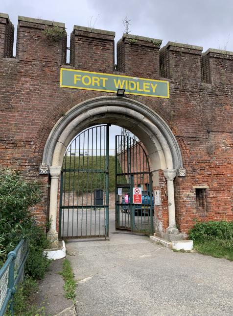 T:UK - Fort Widley Flagstaff